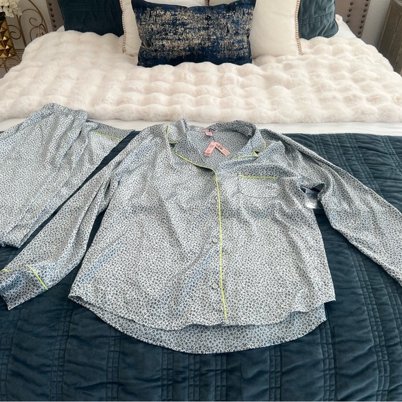 Victoria's Secret | Intimates & Sleepwear | Nwt Victorias Secret ...
